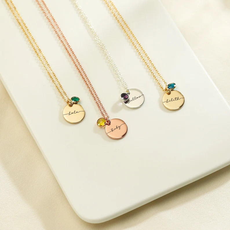 Engraved Charm Circle Necklace – Zivi Fashion